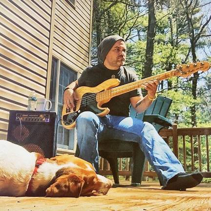 Peter Michael Connors III, 53