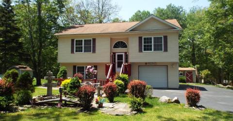 Bi-level home is move-in ready, affordably priced