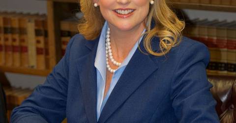 Kelly Gaughan named top woman in business