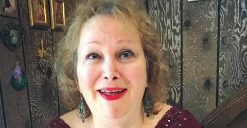 Sheryl Van Houten, 70