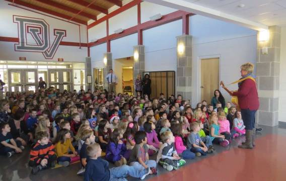 Caroling is a tradition at DV Elementary