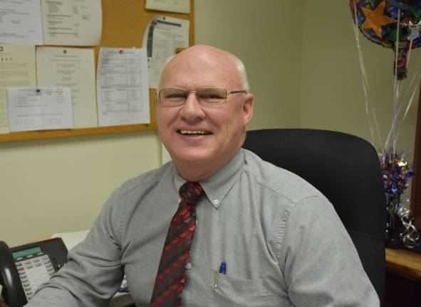 Wayne Memorial CFO Mike Clifford ends 40-plus-year run