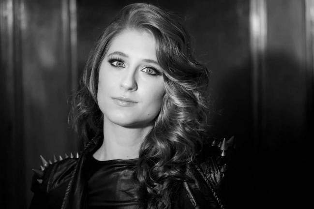 Rachel Allyn, Brian McArdle & KJ Denhert to perform