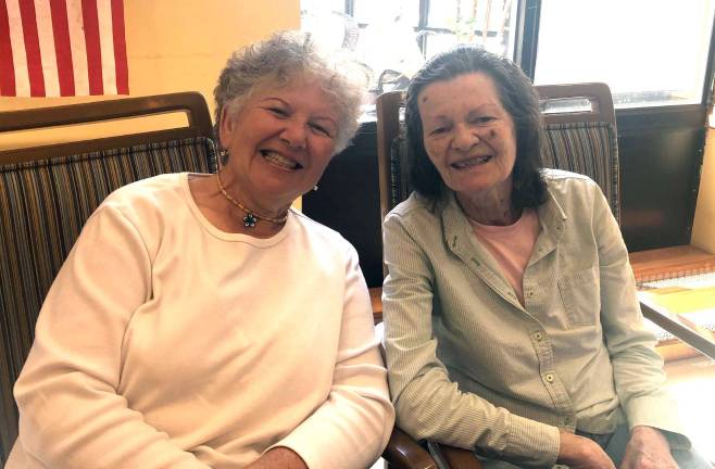 Childhood friends Reunite at Belle Reve Senior Living Community
